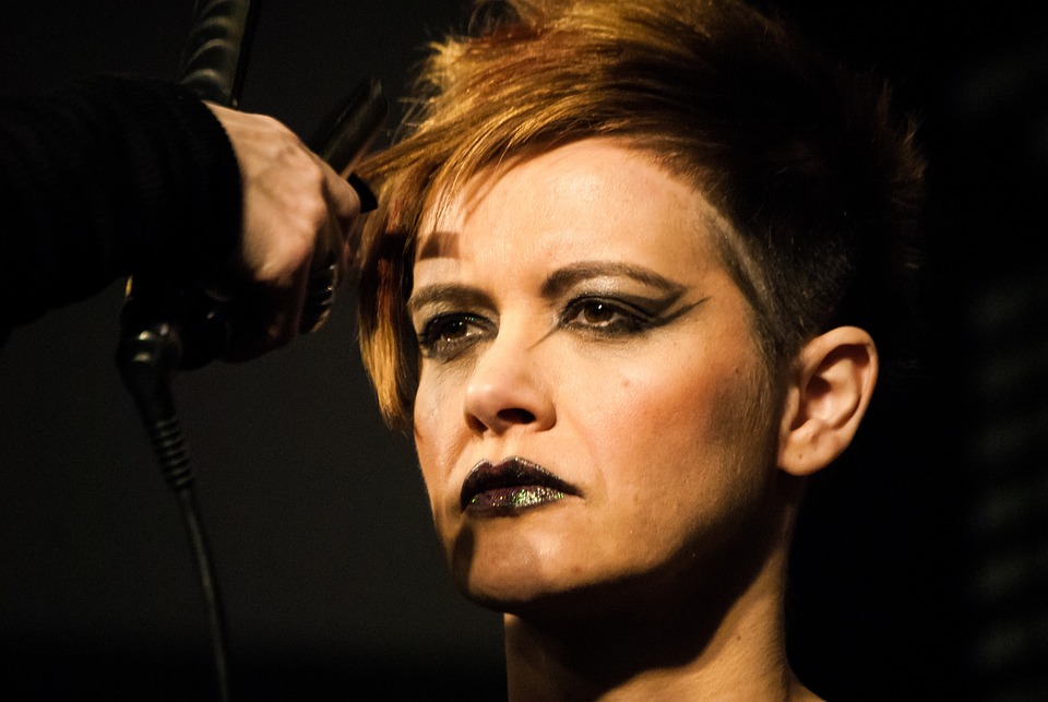 How can I effectively prepare for a hairstyling interview? • British ...